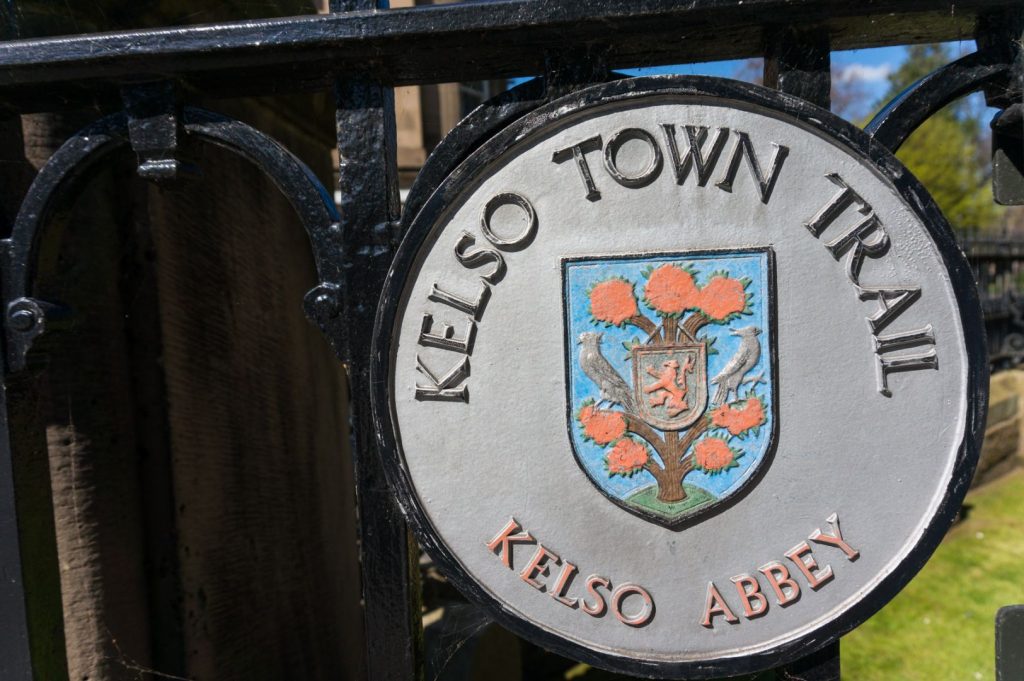On the Kelso Town Trail - Traveling Savage